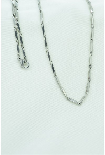 Unicorn Çelik White 2 mm Küp&üçgen Model Zincir Kolye