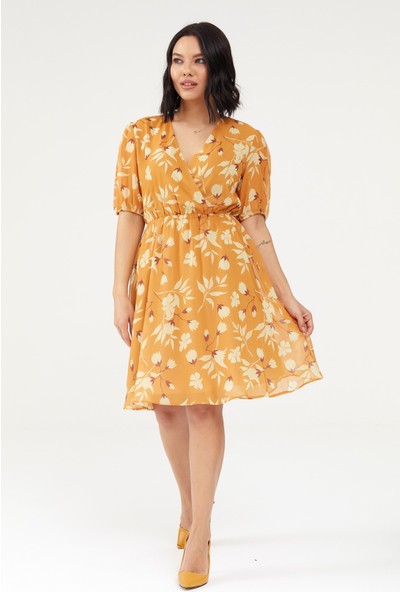 Sumre Yazlık Kruvaze Yaka Ferah Kadın Elbise Sumre Yazlık Kruvaze Yaka Ferah Kadın Elbise