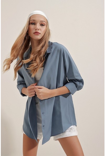Loveofzi Kadın Indigo Mavi Oversize Uzun Basic Gömlek Loveofzi Kadın Indigo Mavi Oversize Uzun Basic Gömlek
