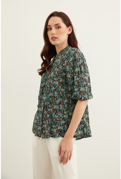 Gusto Çiçekli Krinkıl Bluz - Mavi