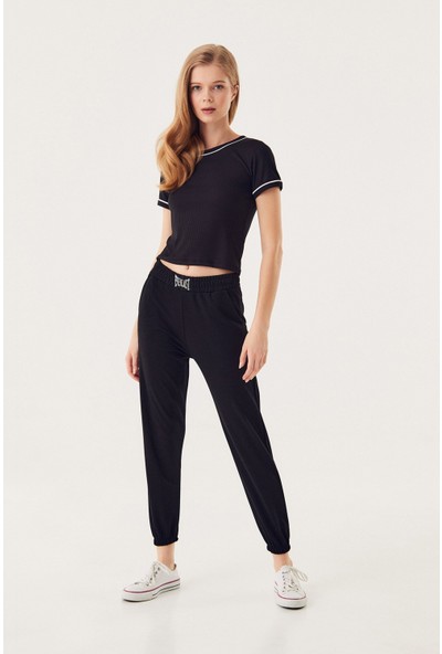FullaModa Paçası Lastikli Jogger Eşofman Altı FullaModa Paçası Lastikli Jogger Eşofman Altı