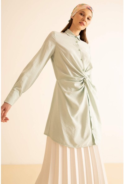 DeFacto Regular Fit Gömlek Yaka Çiçekli Uzun Kollu Tunik X7139AZ22SM