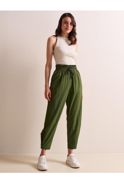 Jimmy Key Kadın Haki Düz Kesim Beli Lastikli ve Ip Bağlamalı Pantolon