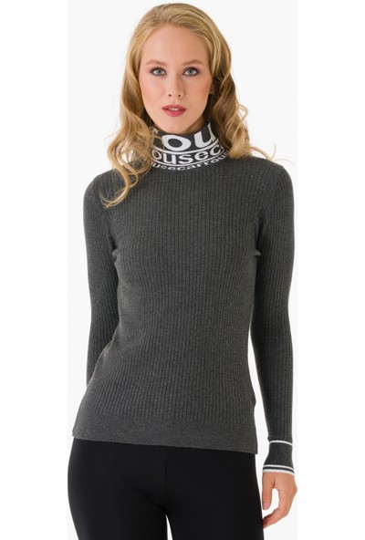 Sogo Balıkcı Yaka Queen Yakası Yazılı Kazak Sogo Balıkcı Yaka Queen Yakası Yazılı Kazak