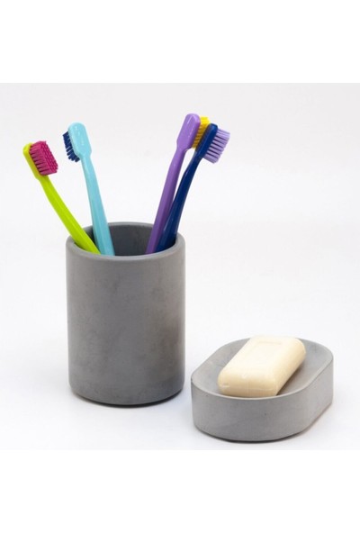 Lukka Home El Yapımı Açık Gri Beton Sabunluk ve Yuvarlak Diş Fırçalık Banyo Seti Lukka Home El Yapımı Açık Gri Beton Sabunluk ve Yuvarlak Diş Fırçalık Banyo Seti