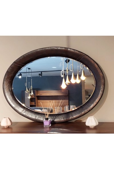 Açıkgözoğlu Deri Çerçeveli Dekoratif Ayna 75CM x 105CM Açıkgözoğlu Deri Çerçeveli Dekoratif Ayna 75CM x 105CM