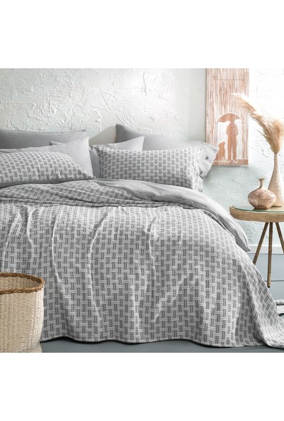 Yataş Bedding Clara Tek Kişilik Armürlü Yatak Örtüsü Seti - Gri Yataş Bedding Clara Tek Kişilik Armürlü Yatak Örtüsü Seti - Gri