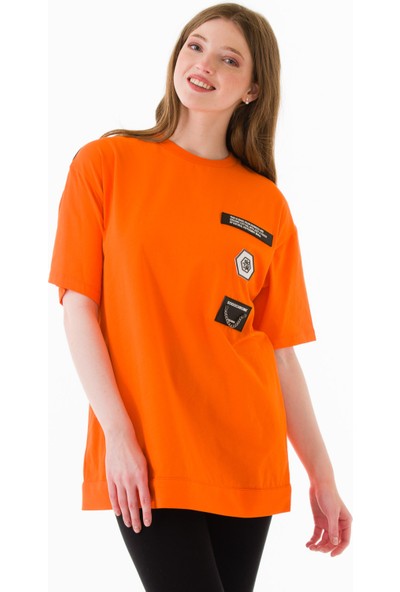 Sogo Arkası Dugmelı Garnılı T-Shirt Sogo Arkası Dugmelı Garnılı T-Shirt