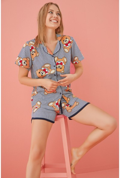 Ercan Kadın Sirin Ayı Baskılı Şortlu Alt Üst Yazlık Pijama Takımı Ercan Kadın Sirin Ayı Baskılı Şortlu Alt Üst Yazlık Pijama Takımı