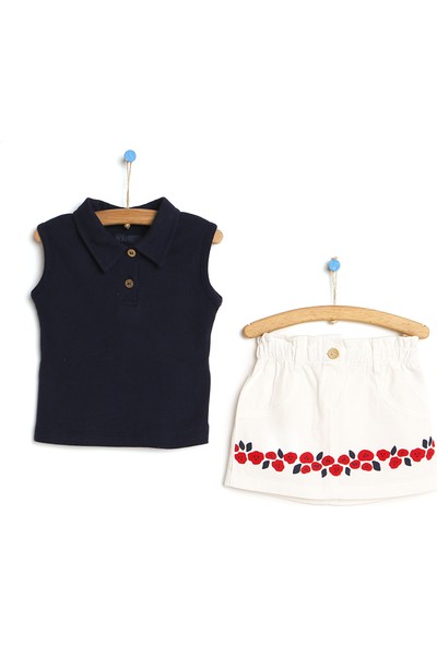 Hello Baby Flowers Kız Bebek Polo Yaka Kolsuz Kaşkorse Tshirt - Gabardin Şort Hello Baby Flowers Kız Bebek Polo Yaka Kolsuz Kaşkorse Tshirt - Gabardin Şort