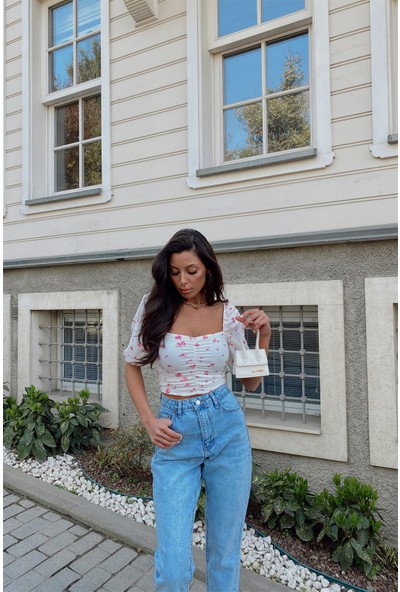 MyLove Madonna Yaka Sweat Crop Bluz Beyaz