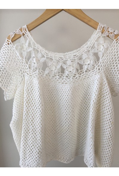 El Örgüsü Dantelli Yazlık Üst Giyim El Örgüsü Dantelli Yazlık Üst Giyim