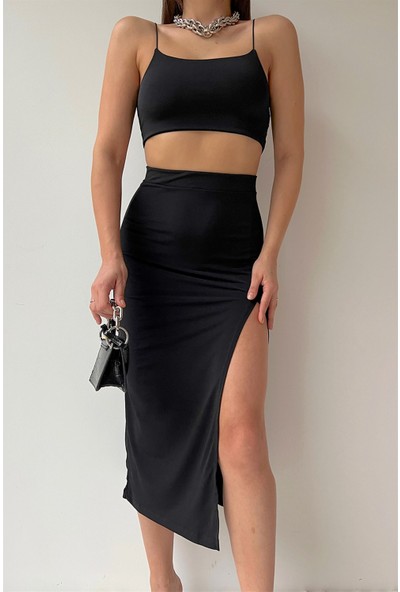 MyLove Yırtmaç Detay Etekli Takım Siyah MyLove Yırtmaç Detay Etekli Takım Siyah