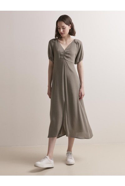 Jimmy Key Kadın Haki Düz Kesim Kısa Kollu V Yaka Midi Elbise
