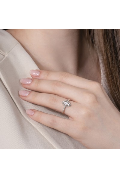 Wena Jewelry 925 Ayar Gümüş Oval Taşlı Ayarlanabilir Yüzük Wena Jewelry 925 Ayar Gümüş Oval Taşlı Ayarlanabilir Yüzük