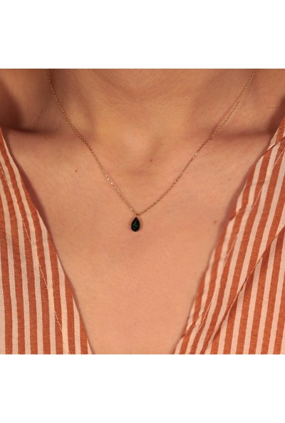 Adil Idil Kuyumculuk 14 Ayar Yeşil Taş Su Damlası Kolye Adil Idil Kuyumculuk 14 Ayar Yeşil Taş Su Damlası Kolye