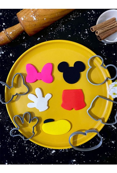 Mickey Minnie Mouse 5'li Kurabiye Kalıbı Kesici Şekillendirici Seti