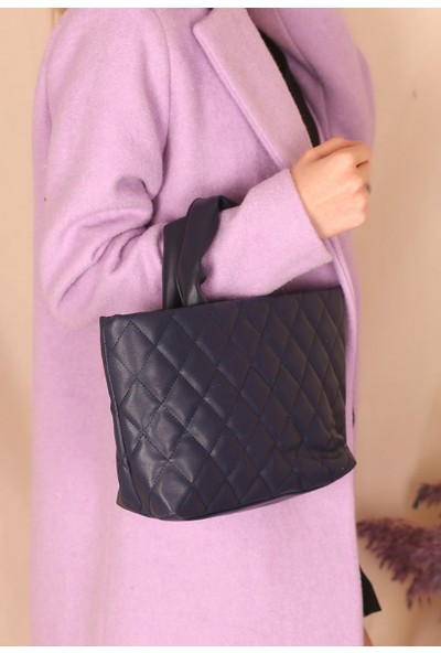 Eden Lacivert Kapitone Desen Çanta