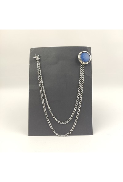 Ars Magic Box Çini Desenli Gümüş Ceket Iğnesi Ars Magic Box Çini Desenli Gümüş Ceket Iğnesi