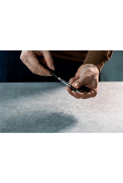 Pininfarina One Siyah Dolma Kalem M NPKRE01711