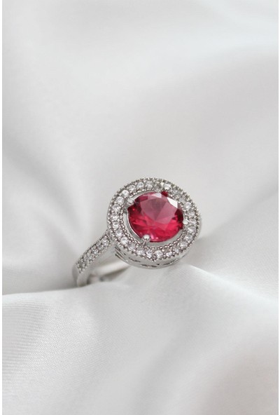 Clariss Ayarlamalı Gümüş Renk Pembe Kristal Taşlı Yüzük Clariss Ayarlamalı Gümüş Renk Pembe Kristal Taşlı Yüzük