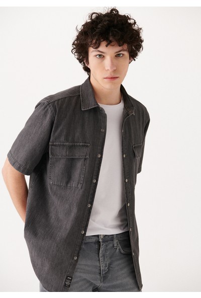 Mavi Çift Cepli Siyah Gömlek