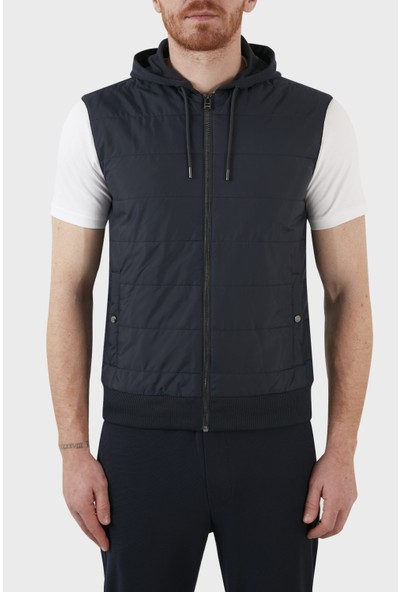 Boss Pamuklu Önü Kapitone Regular Fit Kapüşonlu Yelek Erkek Gömlek 50468979 404 Boss Pamuklu Önü Kapitone Regular Fit Kapüşonlu Yelek Erkek Gömlek 50468979 404