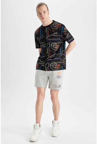 DeFacto Coool Slim Fit Cep Detaylı Baskılı Şort X1939AZ22SM DeFacto Coool Slim Fit Cep Detaylı Baskılı Şort X1939AZ22SM