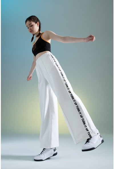 DeFacto Defacto Fit Yan Baskılı Geniş Paça Eşofman Altı W7716AZ22SP