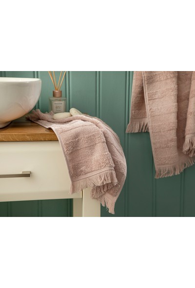 English Home Adorn Pamuklu Püsküllü El Havlusu 30 x 40 cm Nude