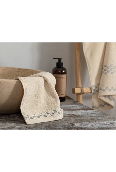 English Home Natural Flow Pamuklu El Havlusu 30 x 40 cm Bej English Home Natural Flow Pamuklu El Havlusu 30 x 40 cm Bej