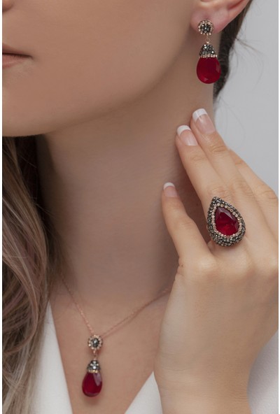 Ateş Gold Kadın Damla Kırmızı Kolye Yüzük Küpe Gümüş Set Takım Ateş Gold Kadın Damla Kırmızı Kolye Yüzük Küpe Gümüş Set Takım