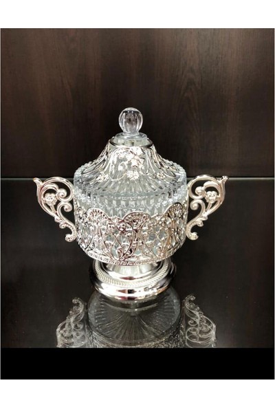 Ceyyiz Kristal Taşlı Orta Boy Çay Şekerliği LKM082 Ceyyiz Kristal Taşlı Orta Boy Çay Şekerliği LKM082