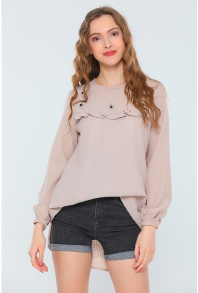 Julude Bej Kadın Bisiklet Yaka Taşlı Fırfırlı Kendinden Desenli Tunik Julude Bej Kadın Bisiklet Yaka Taşlı Fırfırlı Kendinden Desenli Tunik