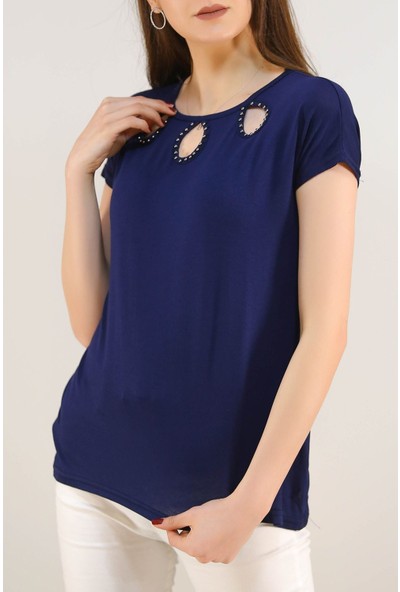 Önü Dekolteli Tişört Lacivert Önü Dekolteli Tişört Lacivert