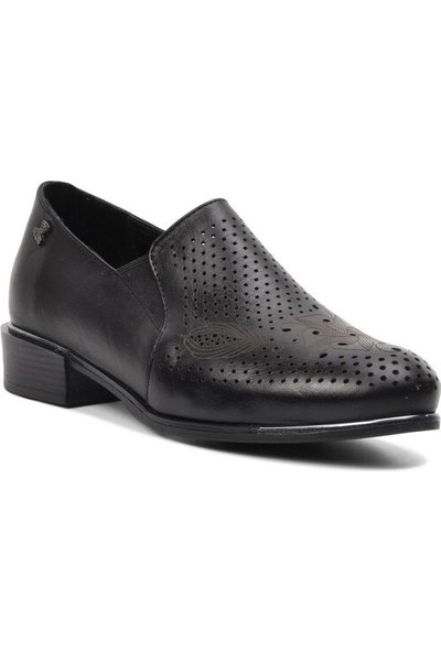 Siyah Hakiki Deri Kadın Günlük Ayakkabı