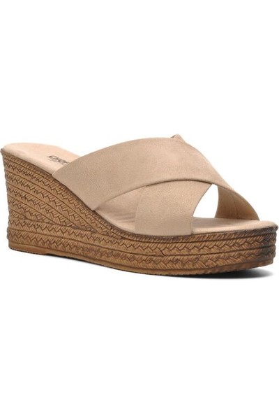 Bej Kadın Dolgu Topuk Terlik