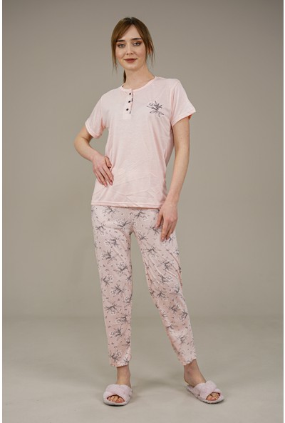 Kadın Çiçek Desenli Pijama Takımı L24002 Kadın Çiçek Desenli Pijama Takımı L24002
