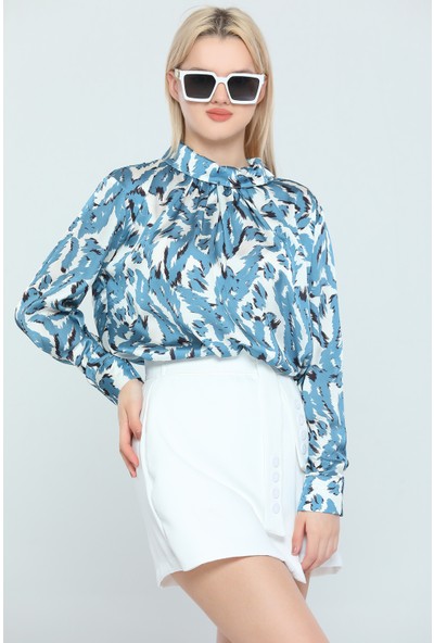 Indigo Kadın Retro Yaka Detaylı Hafif Dökümlü Desenli Saten Bluz