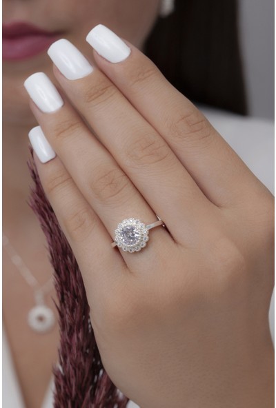 Ateş Gold Kadın Yuvarlak Model Gümüş Yüzük Ateş Gold Kadın Yuvarlak Model Gümüş Yüzük