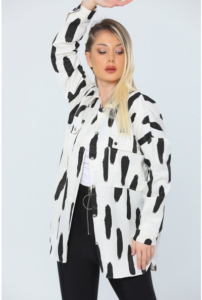 Julude Krem Kadın Oversize Gabardin Kumaş Fırça Desenli Gömlek Ceket Julude Krem Kadın Oversize Gabardin Kumaş Fırça Desenli Gömlek Ceket