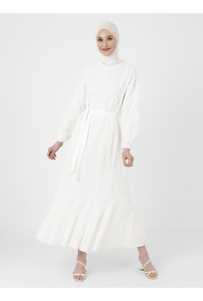 Refka Eteği Volanlı Nakış Detaylı Brode Elbise - Off White - Refka Casual Refka Eteği Volanlı Nakış Detaylı Brode Elbise - Off White - Refka Casual