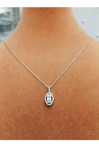 Firuze Gümüş Baget Taşlı ve Mikro Zirkon Taşlı Gümüş Kolye