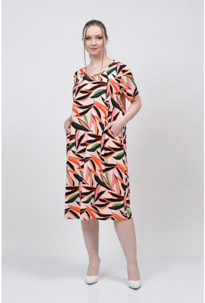Tusse Kadın Desenli Viskon Kısa Kol Büyük Beden Elbise Tusse Kadın Desenli Viskon Kısa Kol Büyük Beden Elbise