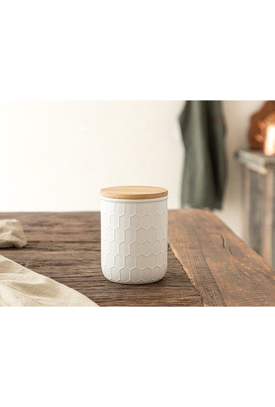 English Home Honeycomb Dolomit Baharatlık 9,5X9,5X12,5 cm Beyaz English Home Honeycomb Dolomit Baharatlık 9,5X9,5X12,5 cm Beyaz