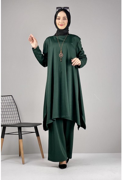 Moda Çizgi Salaş Tesettür Takım Zümrüt