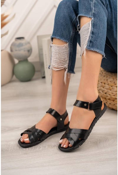 Muggo Sandra Garantili Günlük Kadın Sandalet