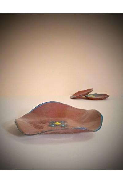 El Yapımı Seramik Sunum Tabağı