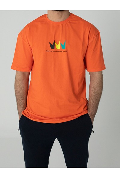 Provedas Nhw 3 Taç Baskılı T-Shirt Provedas Nhw 3 Taç Baskılı T-Shirt