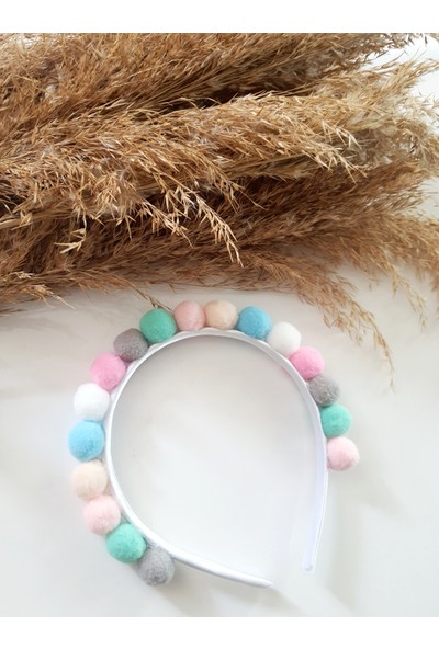 Mia Tokaa Ponponlu Taç